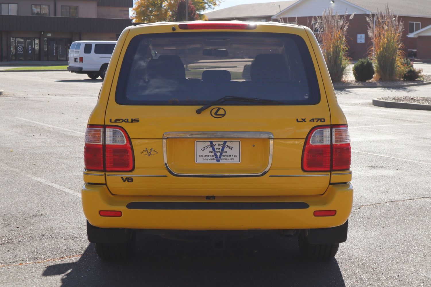 2001 Lexus LX 470 Base | Victory Motors of Colorado