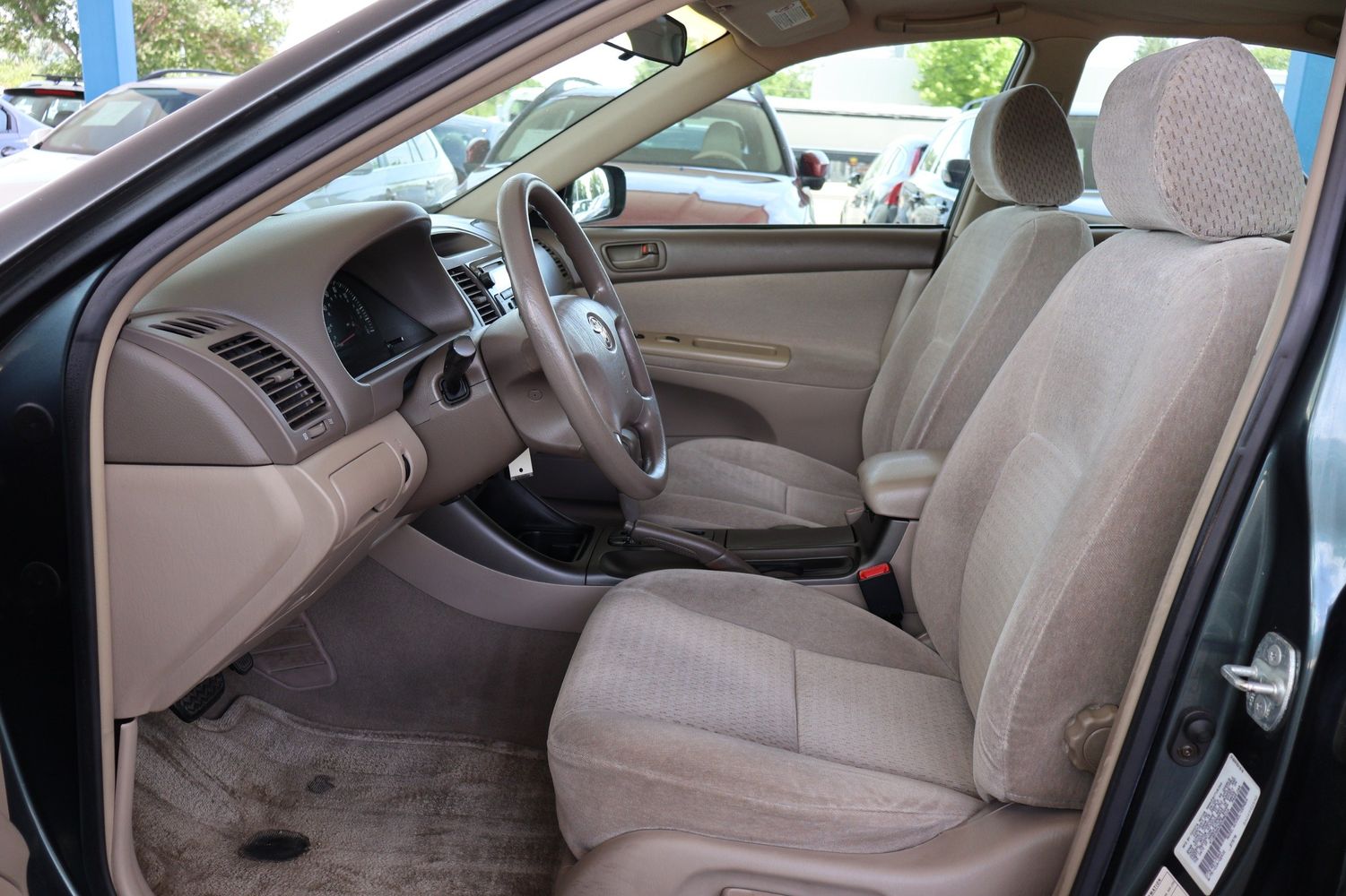 2002 Toyota Camry SE | Victory Motors of Colorado