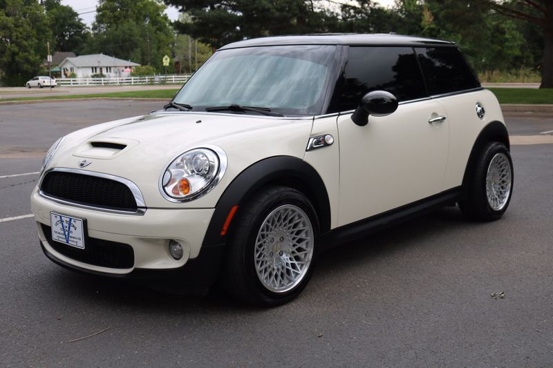 2008 MINI Cooper Photos