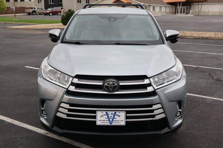 2018 Toyota Highlander LE | Victory Motors of Colorado