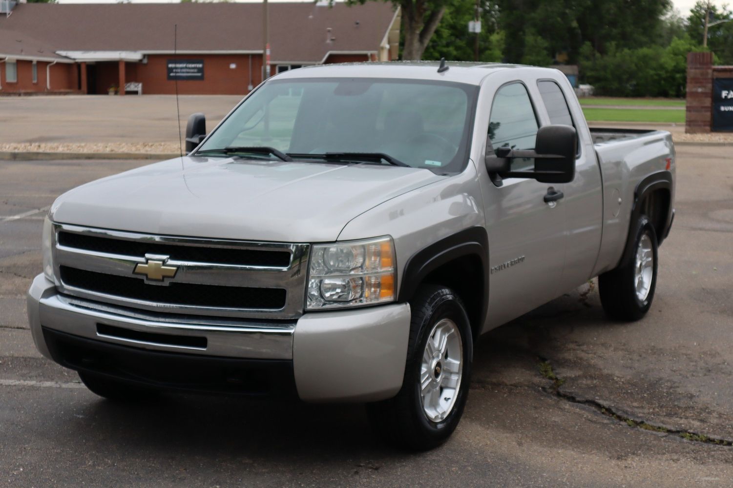 2009 Chevrolet Silverado 1500 LT | Victory Motors of Colorado