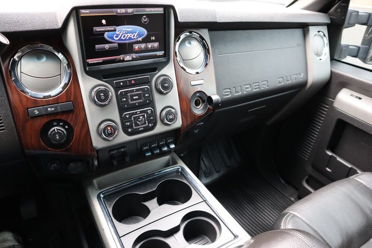 2016 Ford F-250 Super Duty Lariat | Victory Motors of Colorado
