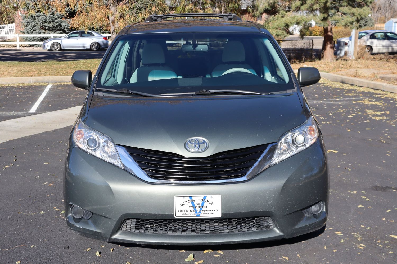 2014 Toyota Sienna LE 7-Passenger Auto Access Seat | Victory Motors of ...