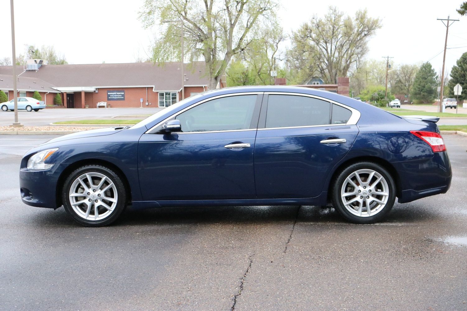 2009 Nissan Maxima 3.5 SV | Victory Motors of Colorado