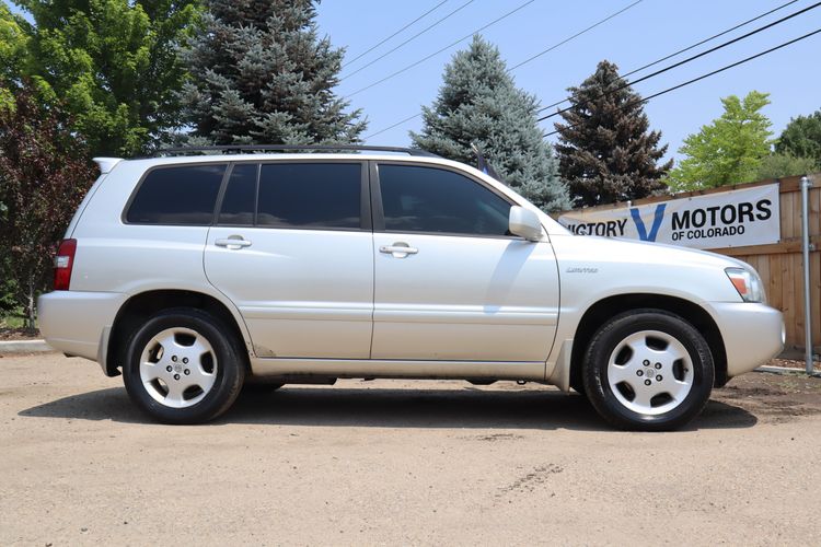 2004 Toyota Highlander | Victory Motors of Colorado