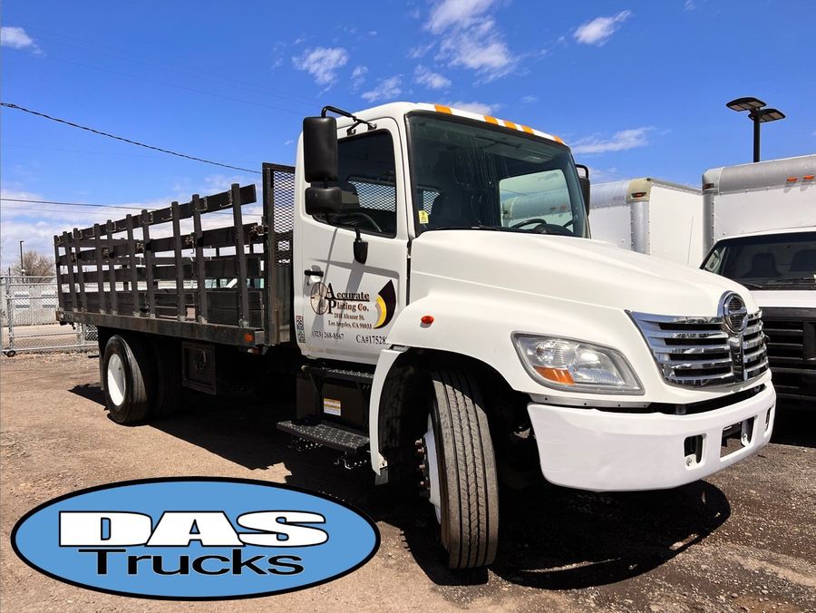 26-Foot Box Trucks | Used Commercial Box Trucks for Sale | Dastrucks ...