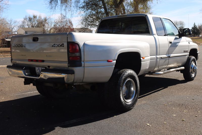 2002 Dodge Ram 3500 Photos