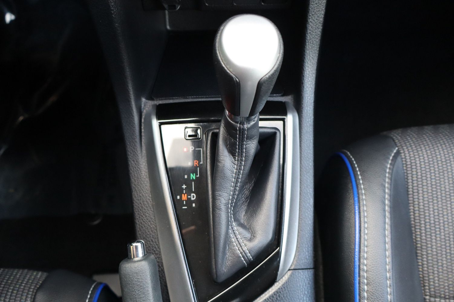 2017 Toyota Corolla SE | Victory Motors of Colorado