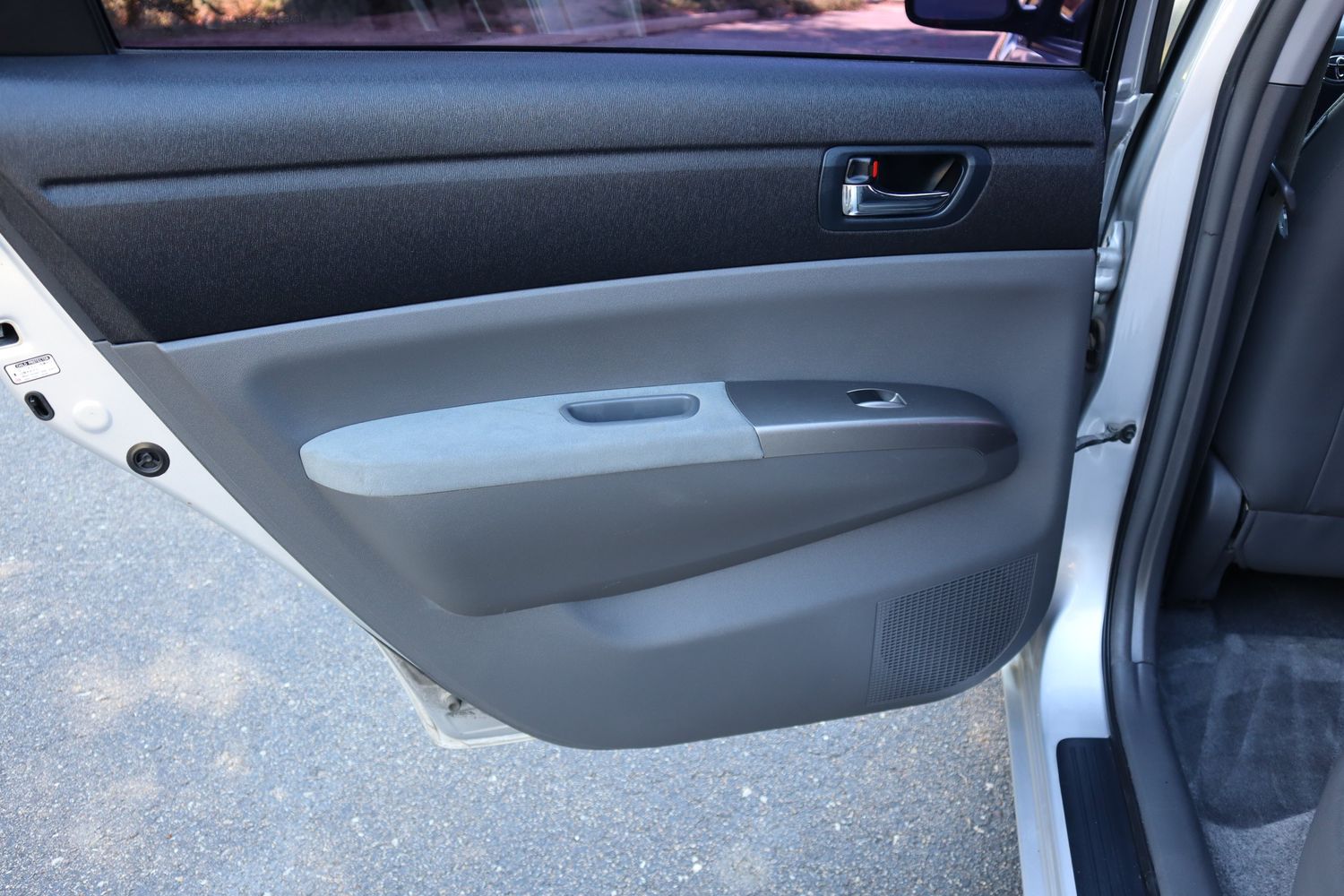 2007 Toyota Prius Base | Victory Motors of Colorado