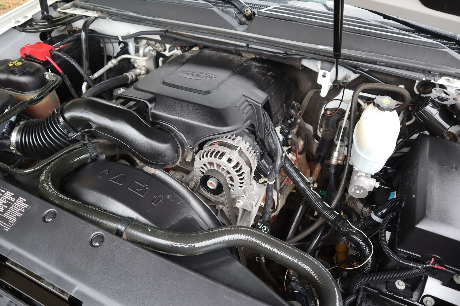 2011 Chevrolet Suburban LS 2500 | Victory Motors of Colorado