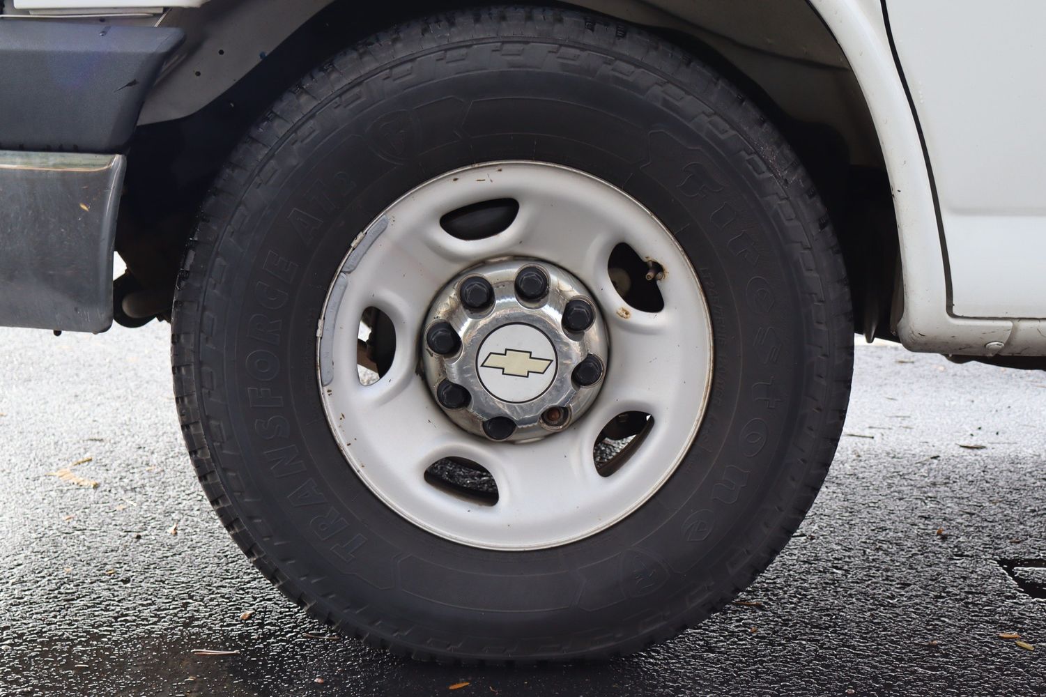 2009 Chevrolet Express Passenger LS 3500 | Victory Motors of Colorado