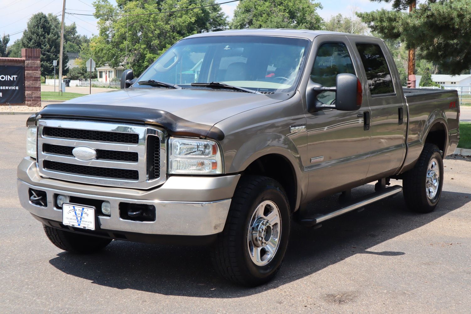 2005 Ford F-350 Super Duty Lariat | Victory Motors of Colorado