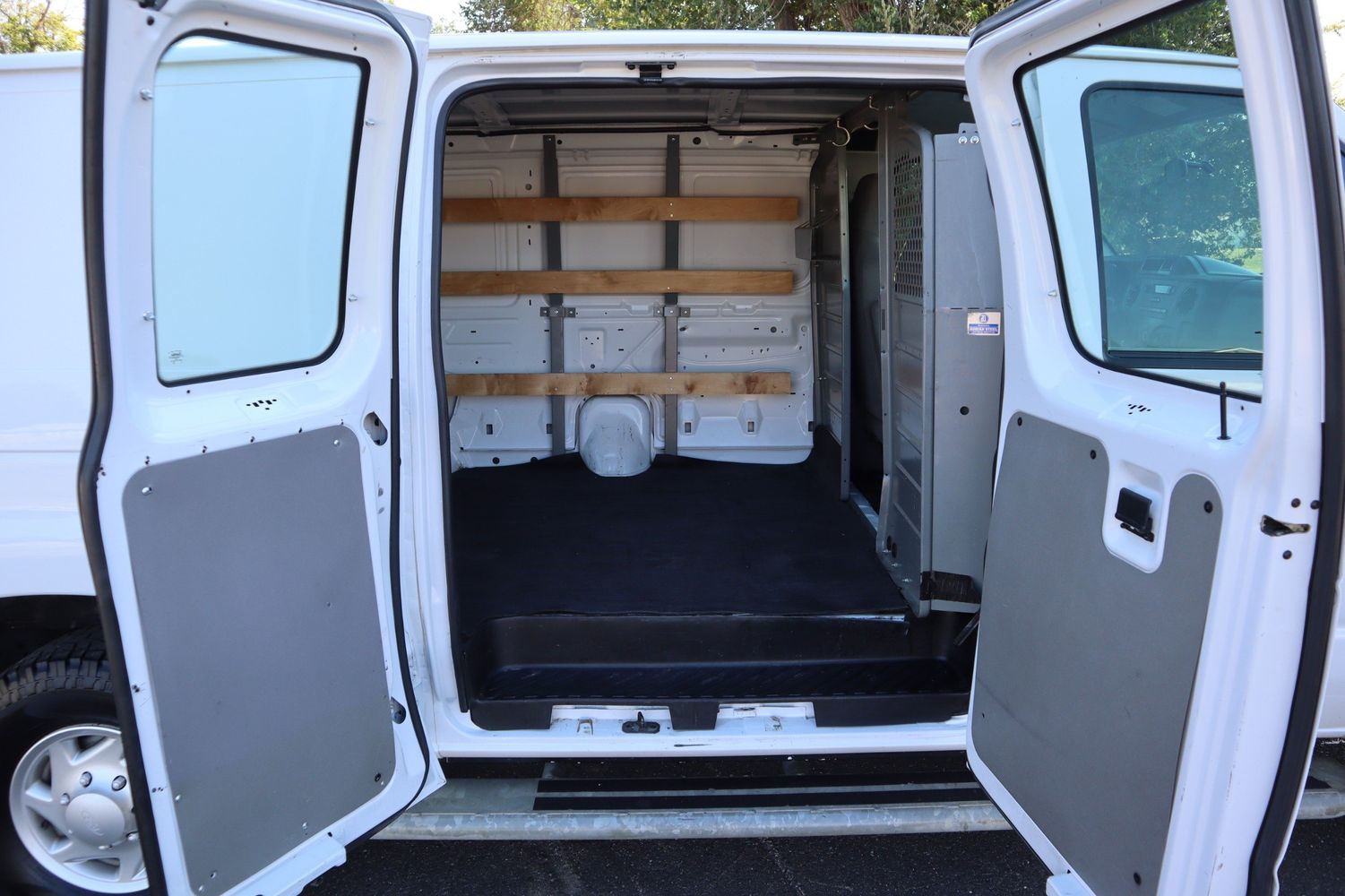 2011 Ford E-250 | Victory Motors of Colorado