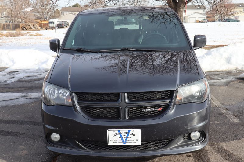 2014 Dodge Grand Caravan Photos
