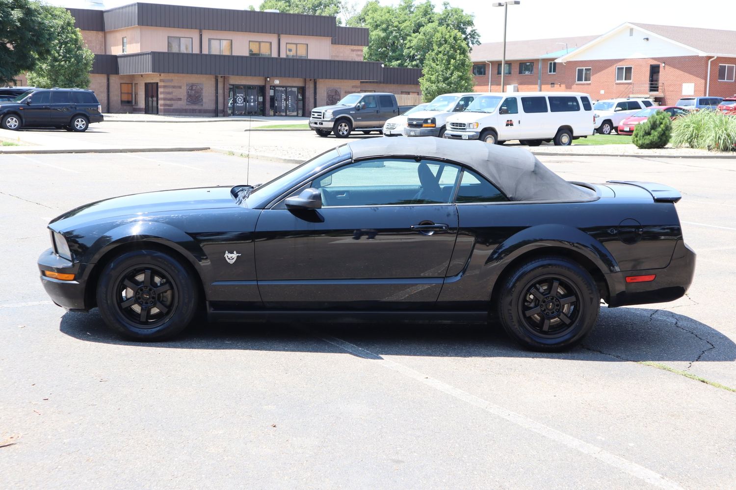 2009 Ford Mustang V6 Premium | Victory Motors of Colorado