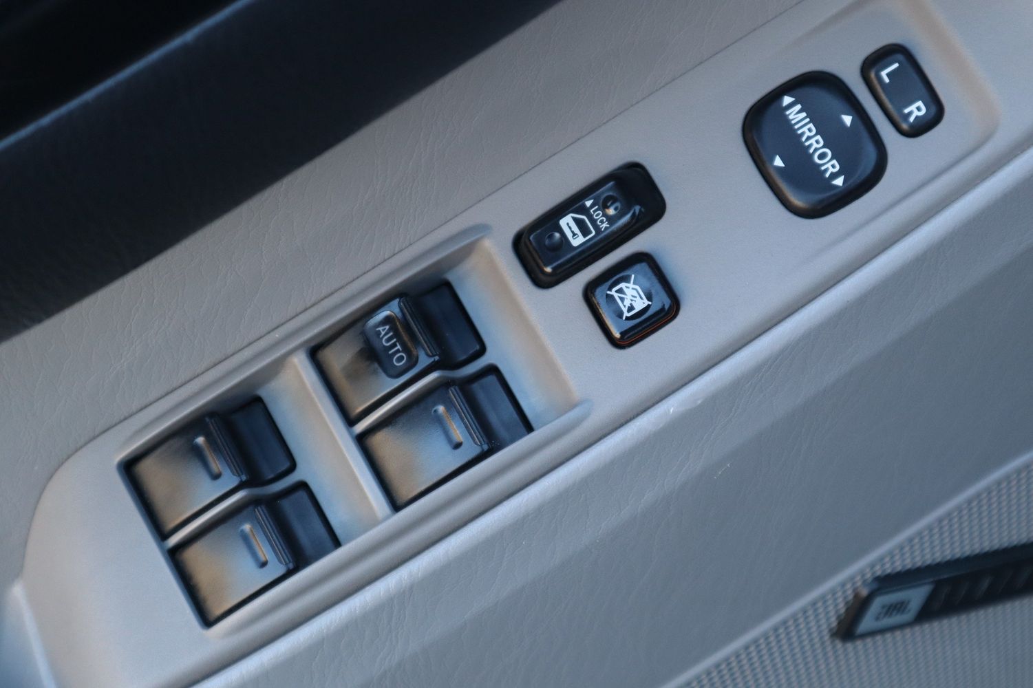 2006 Toyota 4Runner Sport Edition | Victory Motors of Colorado