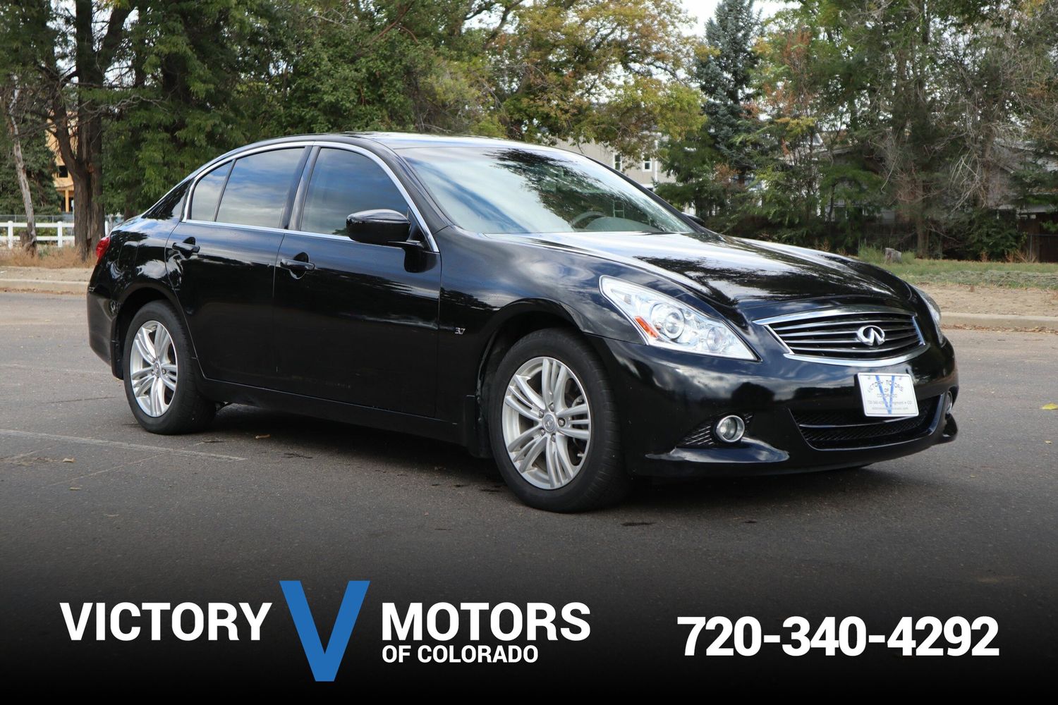 2015 INFINITI Q40 Base | Victory Motors of Colorado