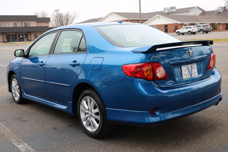 2009 Toyota Corolla Photos