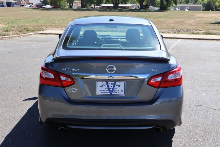 2016 Nissan Altima 2.5 SV | Victory Motors of Colorado