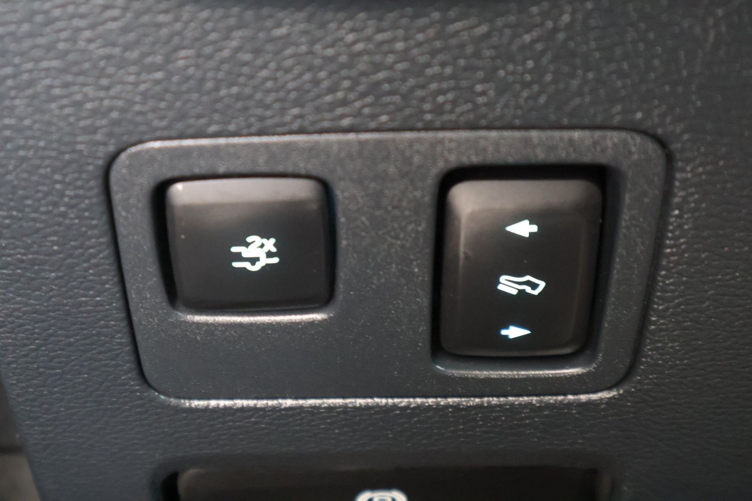 2022 Ford F-350 Super Duty XLT | Victory Motors of Colorado