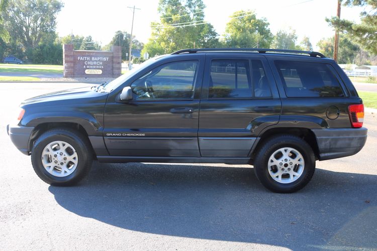 2002 Jeep Grand Cherokee Laredo | Victory Motors of Colorado