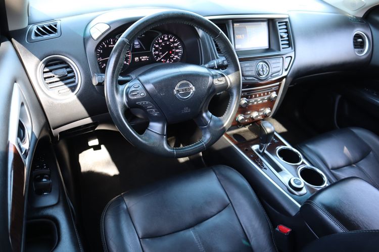 2014 Nissan Pathfinder SL | Victory Motors of Colorado