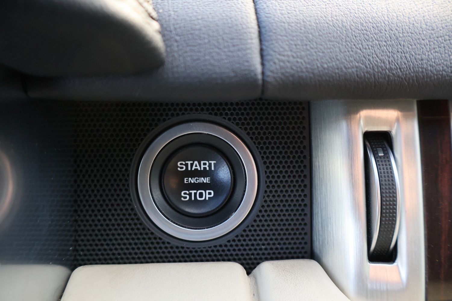 2016 Land Rover Range Rover HSE | Victory Motors of Colorado