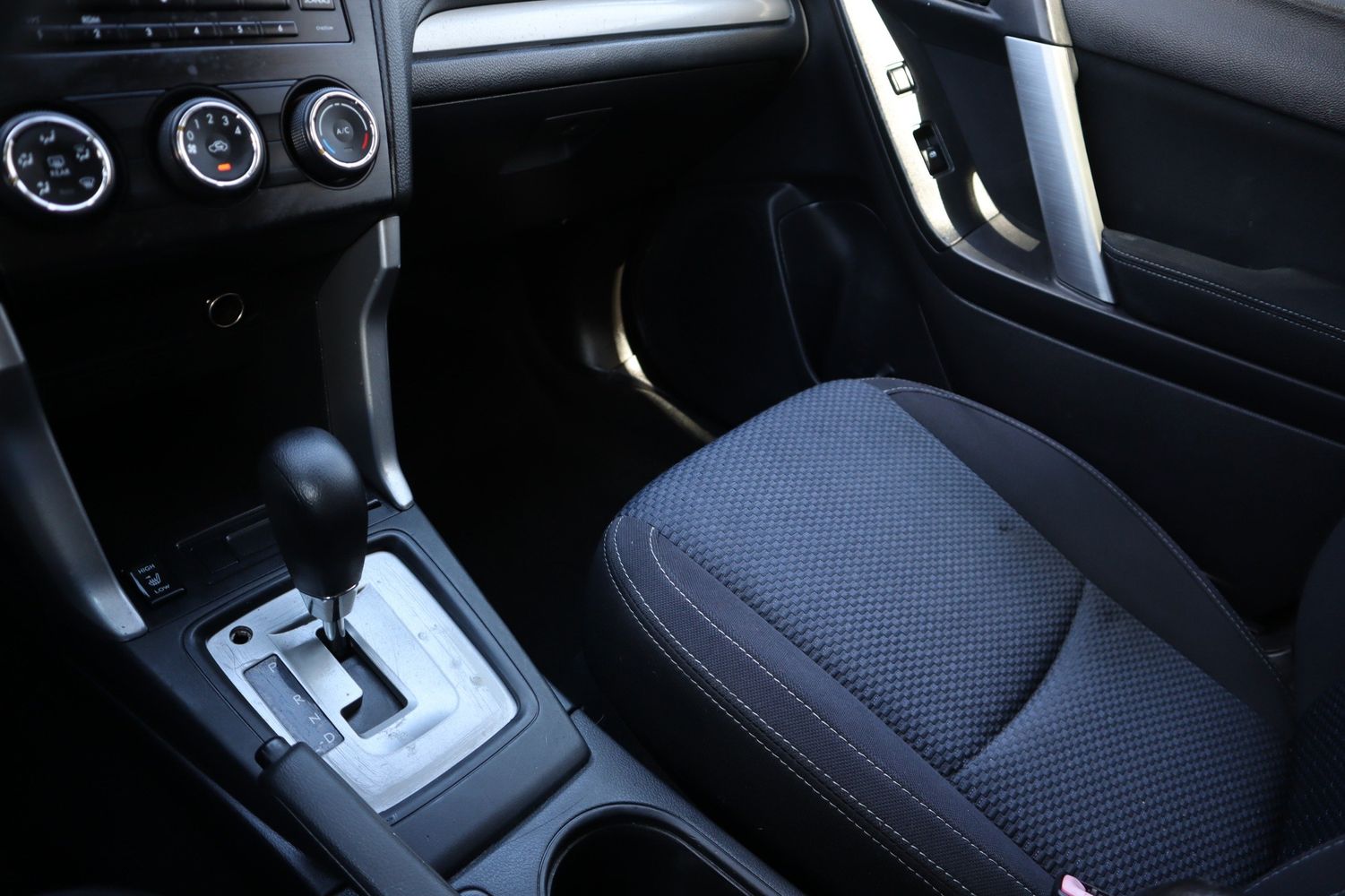 2015 Subaru Forester 2.5i Premium | Victory Motors of Colorado