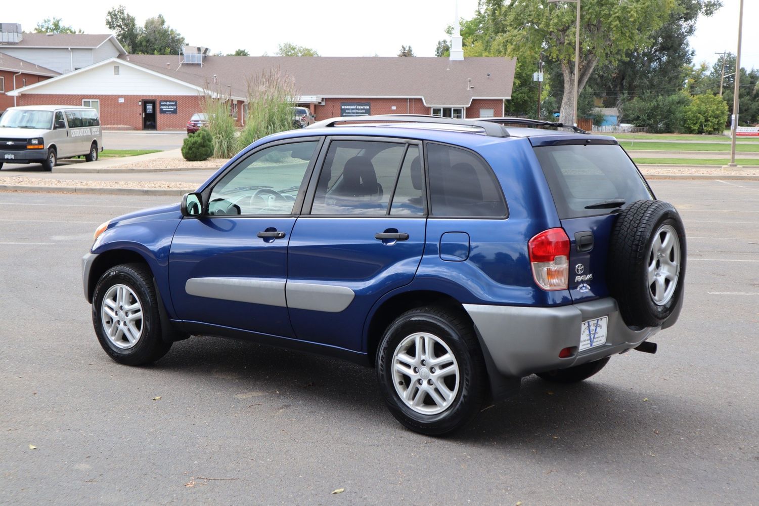 2003 Toyota RAV4 Base | Victory Motors of Colorado