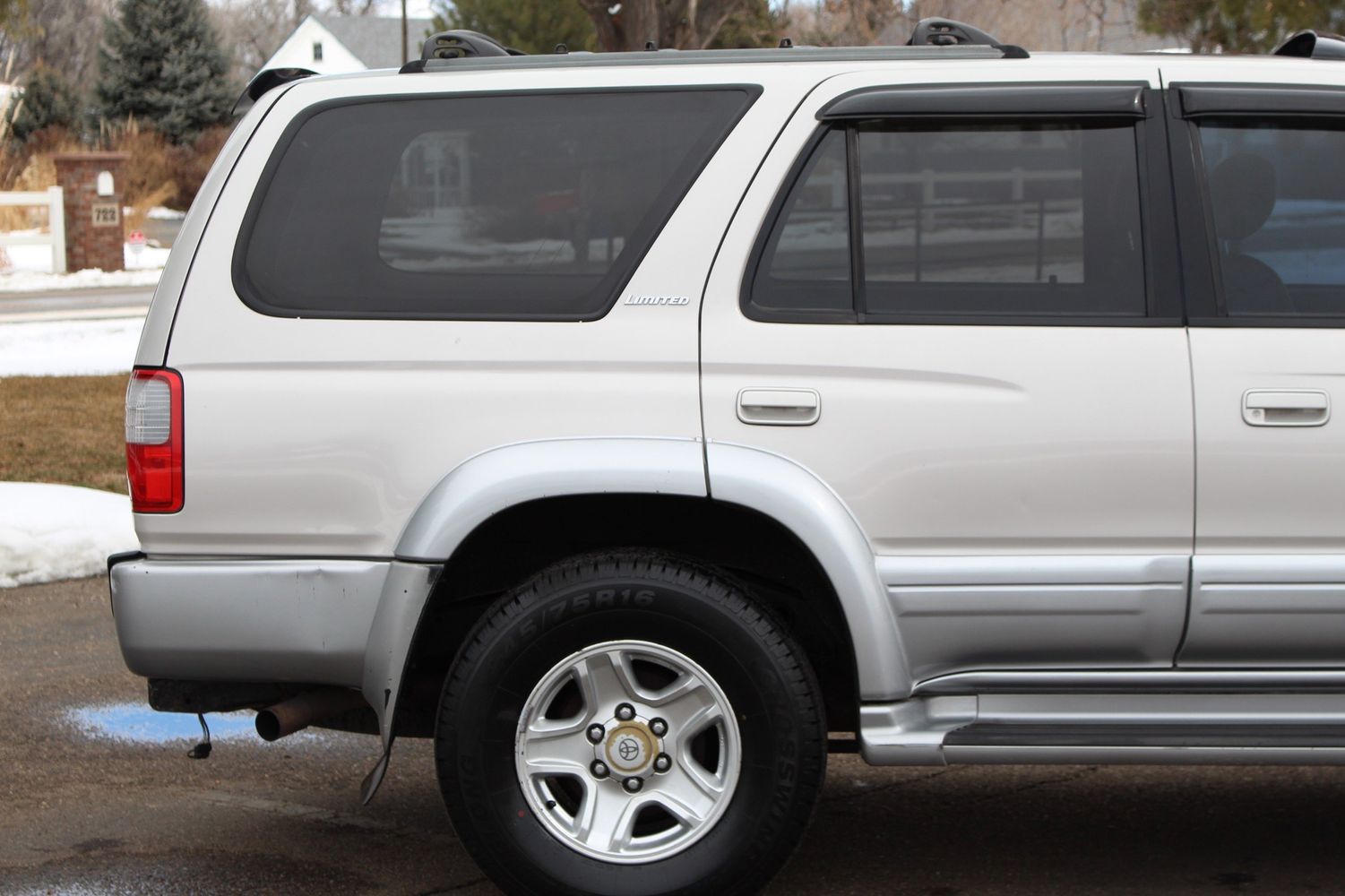 2000 Toyota 4Runner Limited | Victory Motors of Colorado