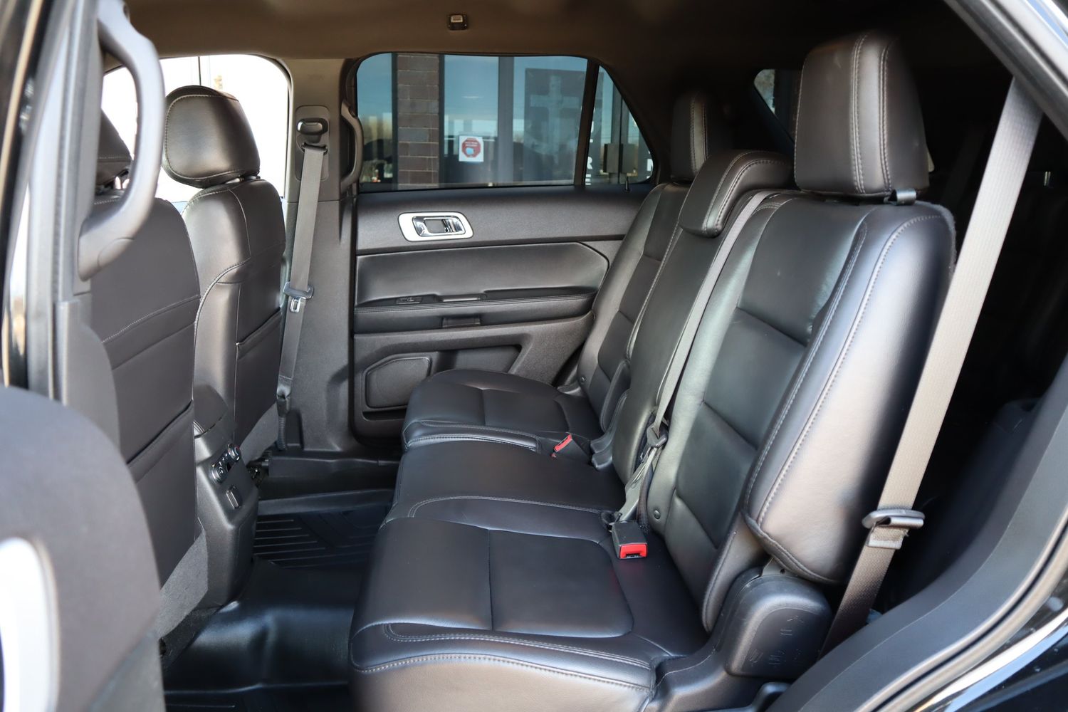 2015 Ford Explorer XLT | Victory Motors of Colorado