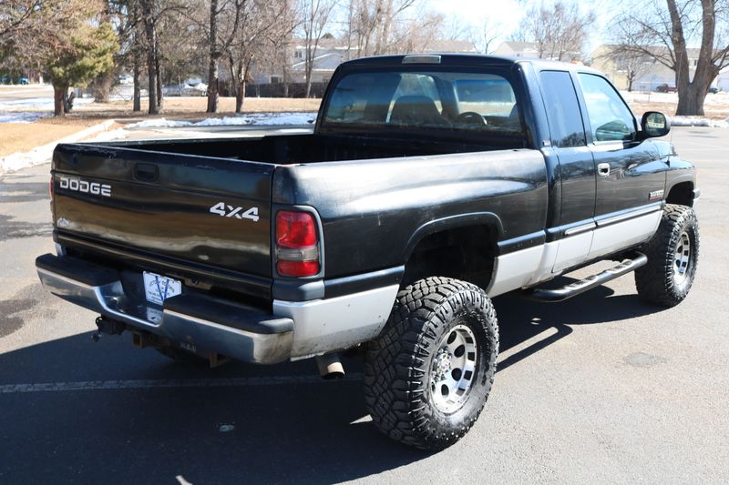 2002 Dodge Ram 2500 Photos