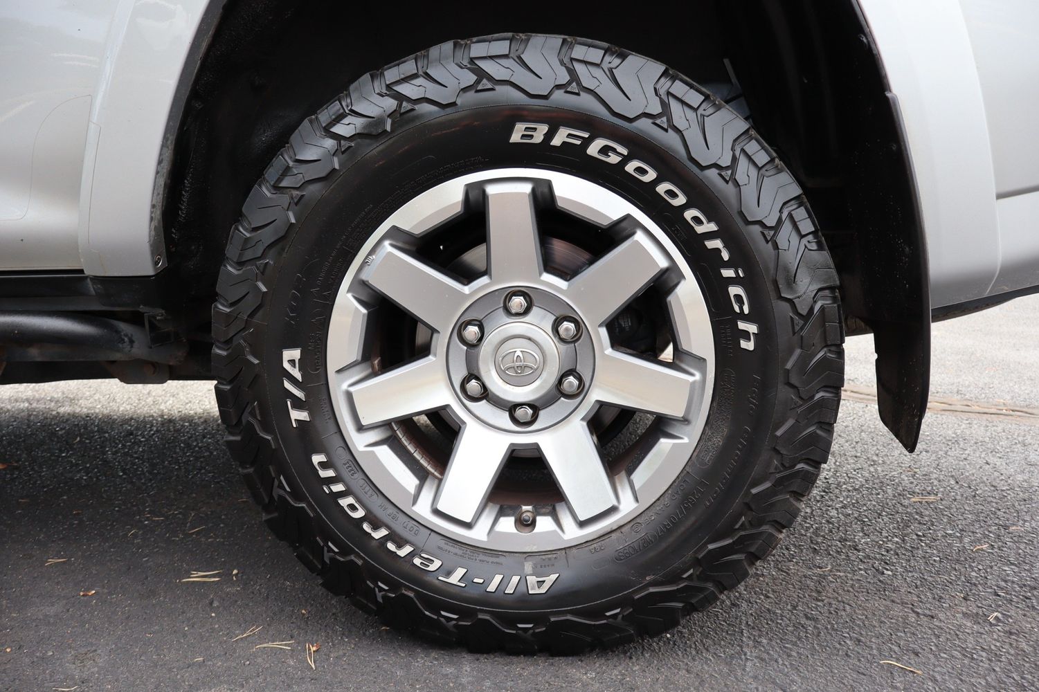 2015 Toyota 4Runner Trail Premium | Victory Motors of Colorado