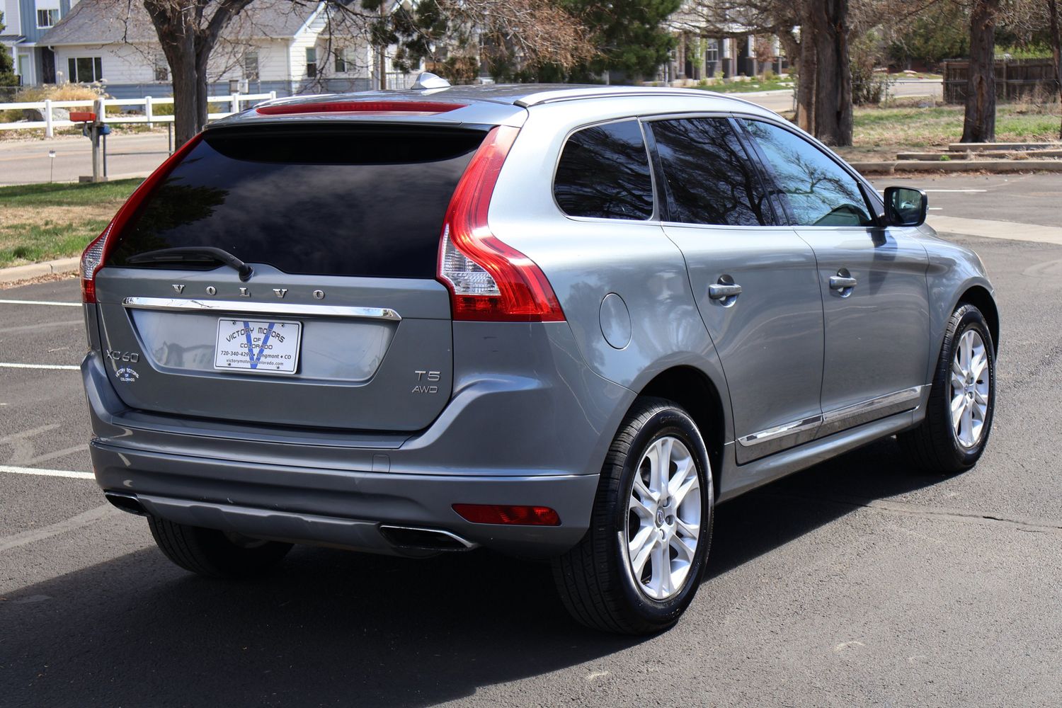 2016 Volvo XC60 T5 Premier | Victory Motors of Colorado
