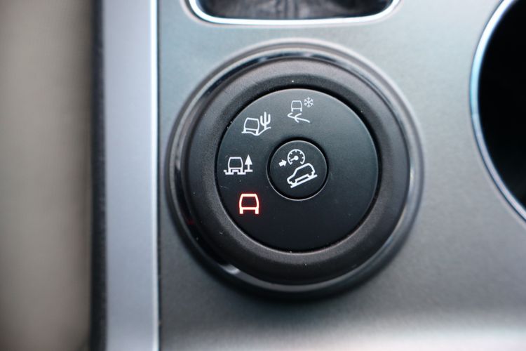 2013 Ford Explorer Base | Victory Motors of Colorado