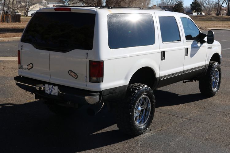 2004 Ford Excursion XLT | Victory Motors of Colorado