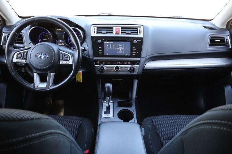 2016 Subaru Outback 2.5i Premium | Victory Motors of Colorado
