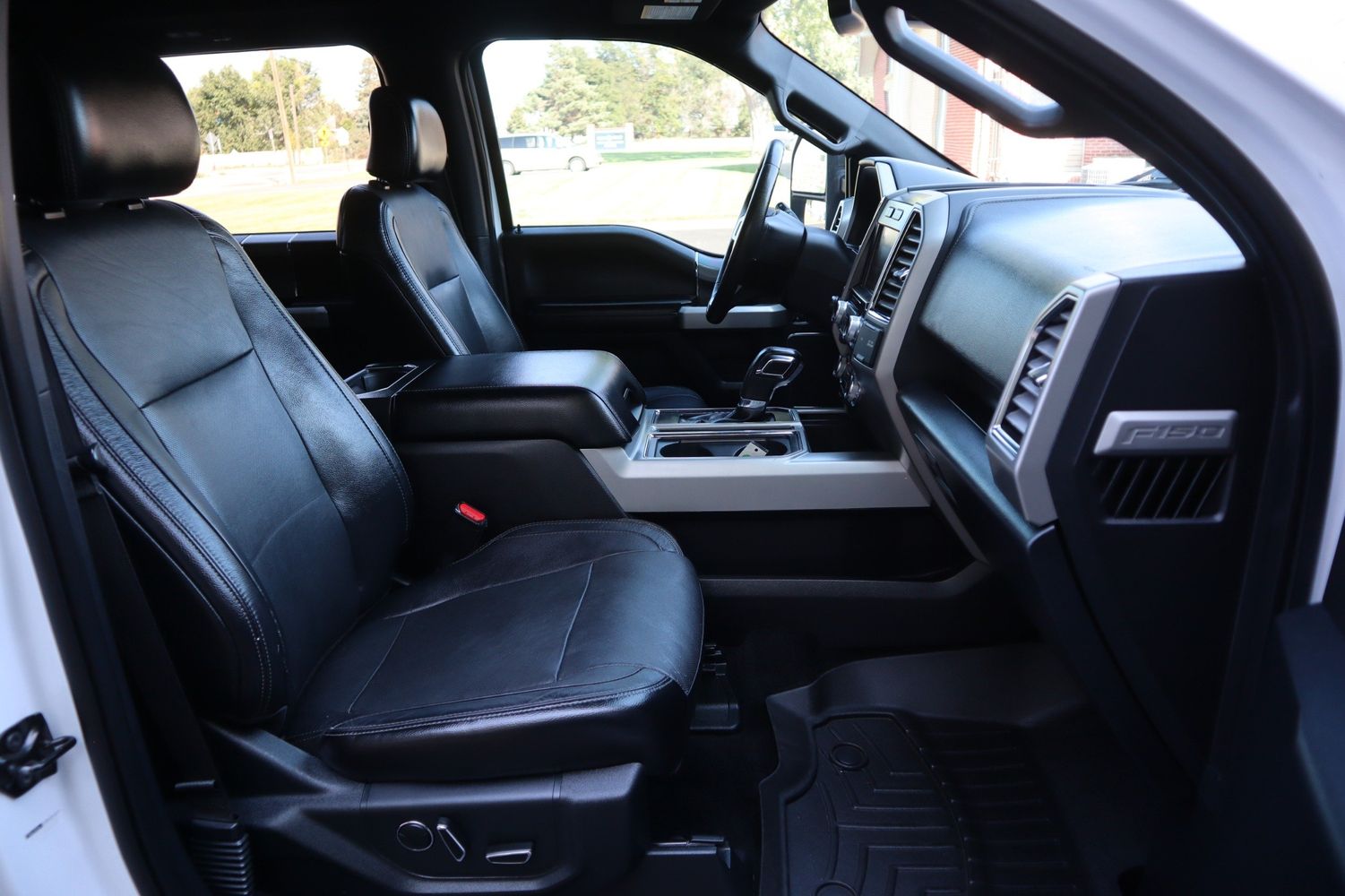 2015 Ford F-150 Lariat | Victory Motors of Colorado