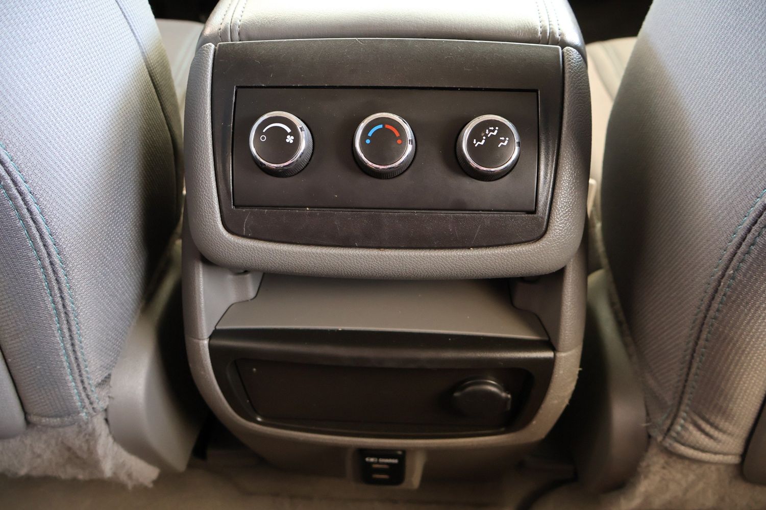 2015 Chevrolet Traverse LT | Victory Motors of Colorado