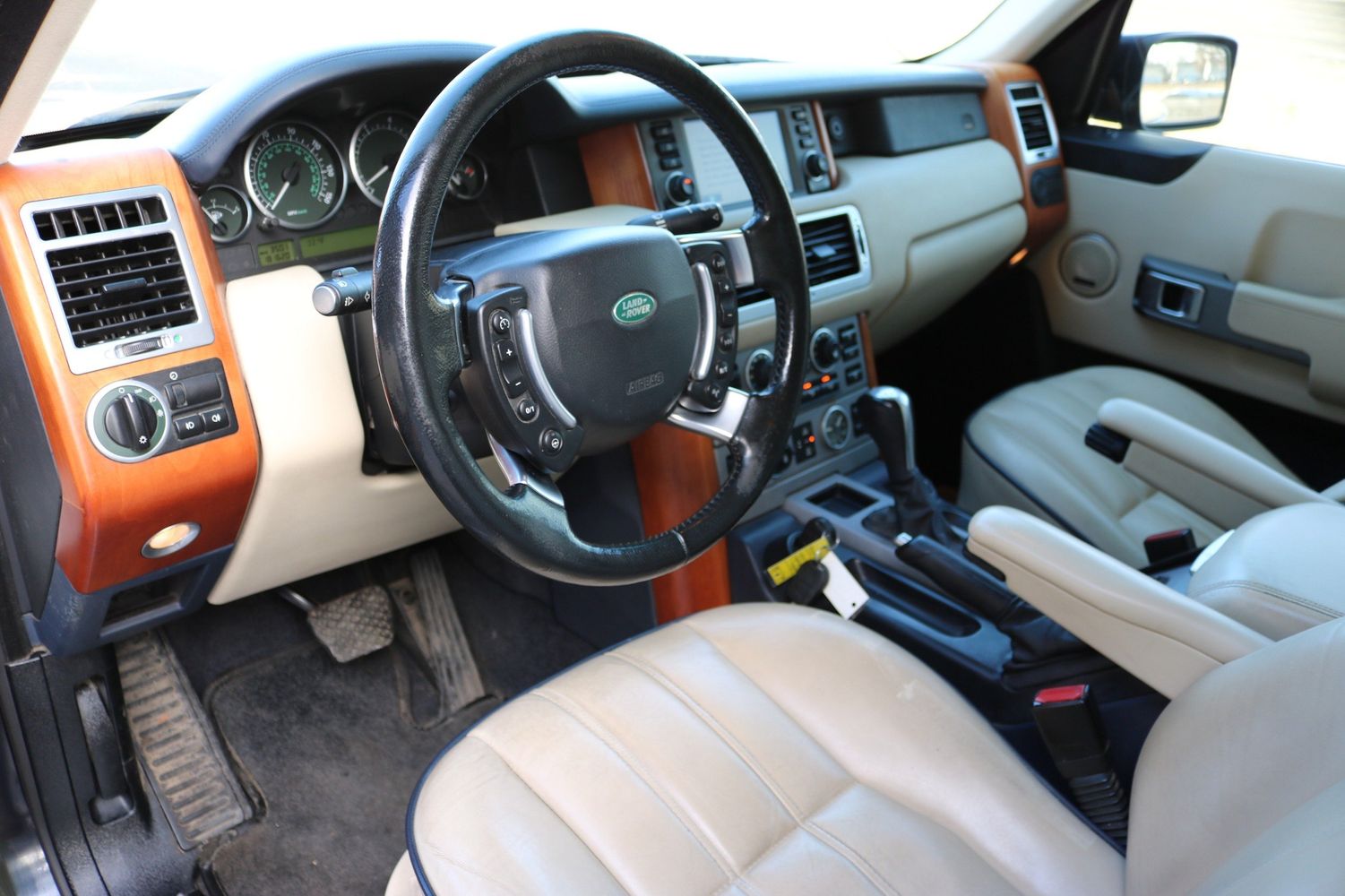 2006 Land Rover Range Rover HSE | Victory Motors of Colorado