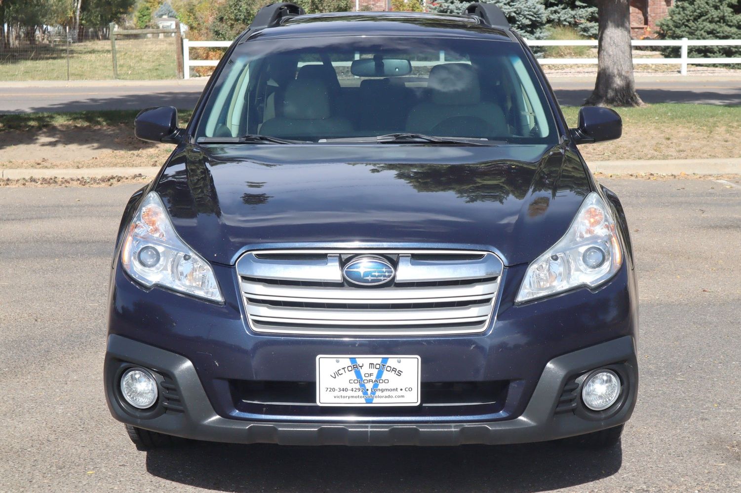 2014 Subaru Outback 2.5i Premium | Victory Motors of Colorado