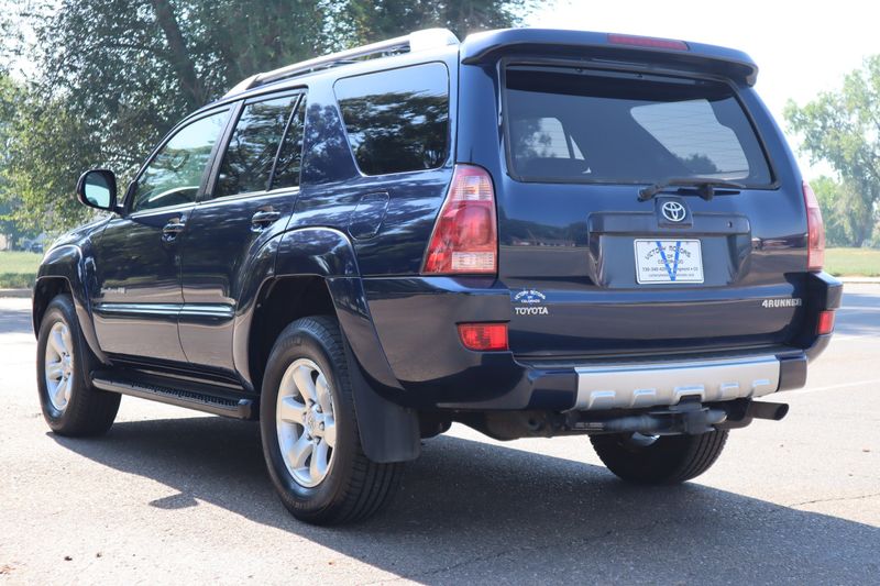 2004 Toyota 4Runner Photos