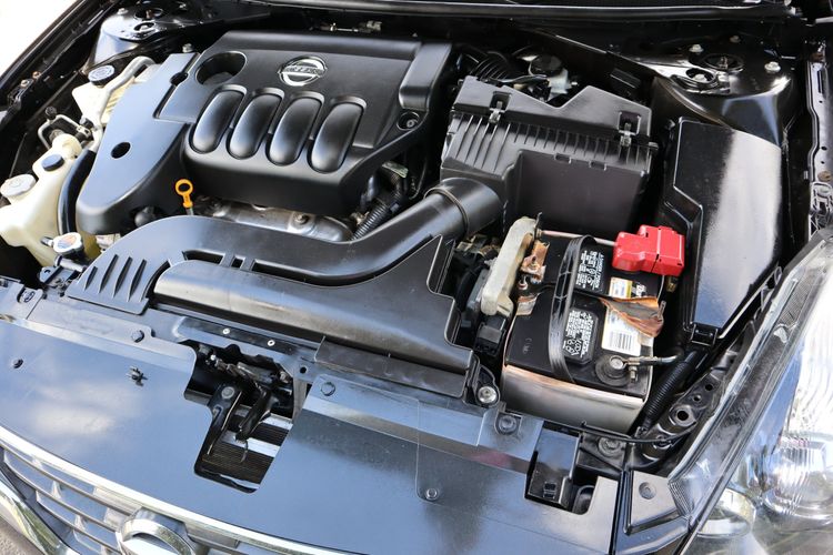 2012 Nissan Altima 2.5 S | Victory Motors of Colorado