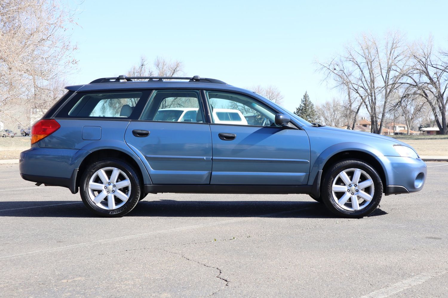 2006 Subaru Outback 2.5i | Victory Motors of Colorado