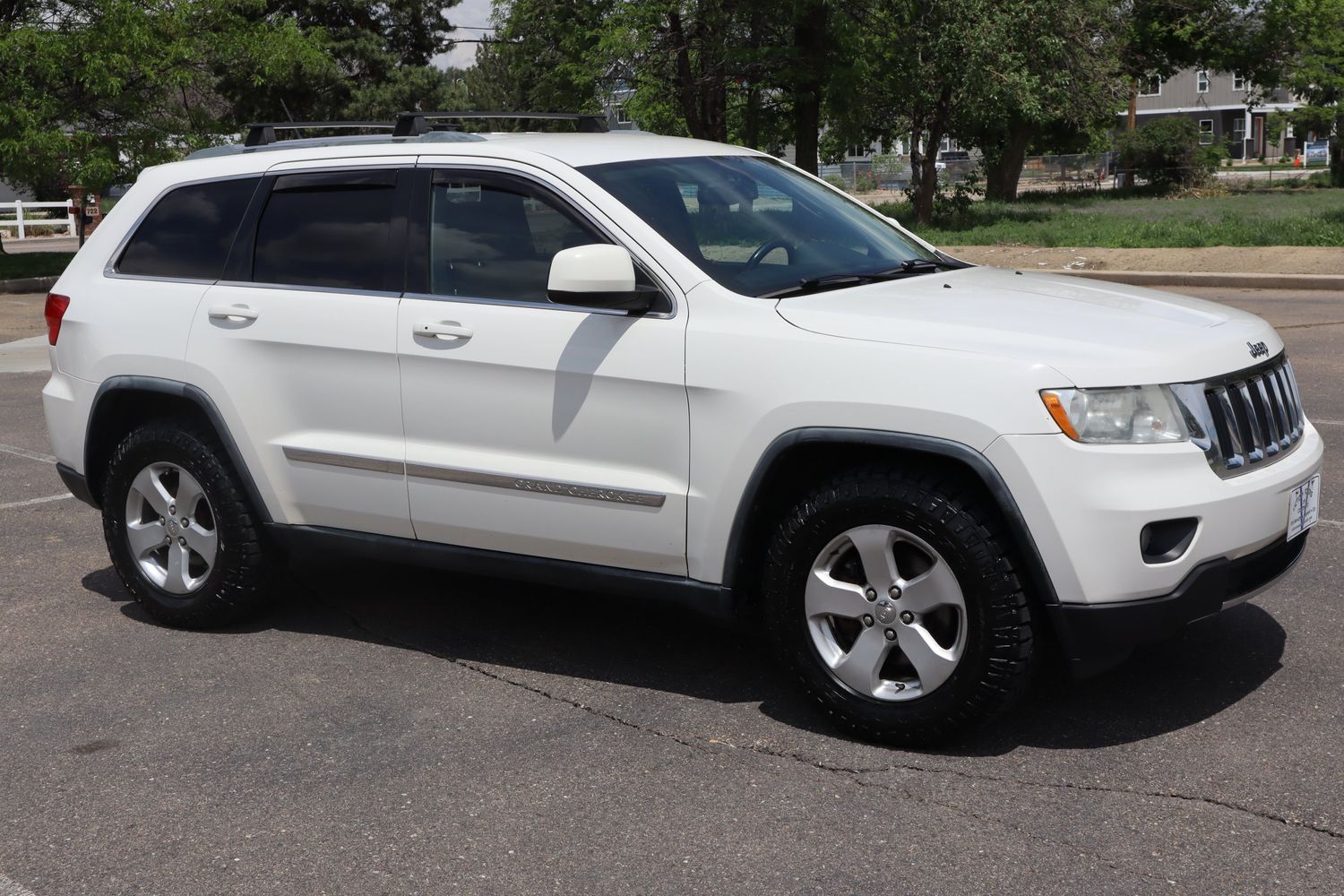 2011 Jeep Grand Cherokee Laredo | Victory Motors of Colorado