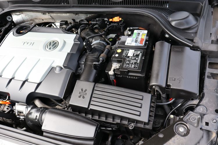 2012 Volkswagen Jetta TDI | Victory Motors of Colorado