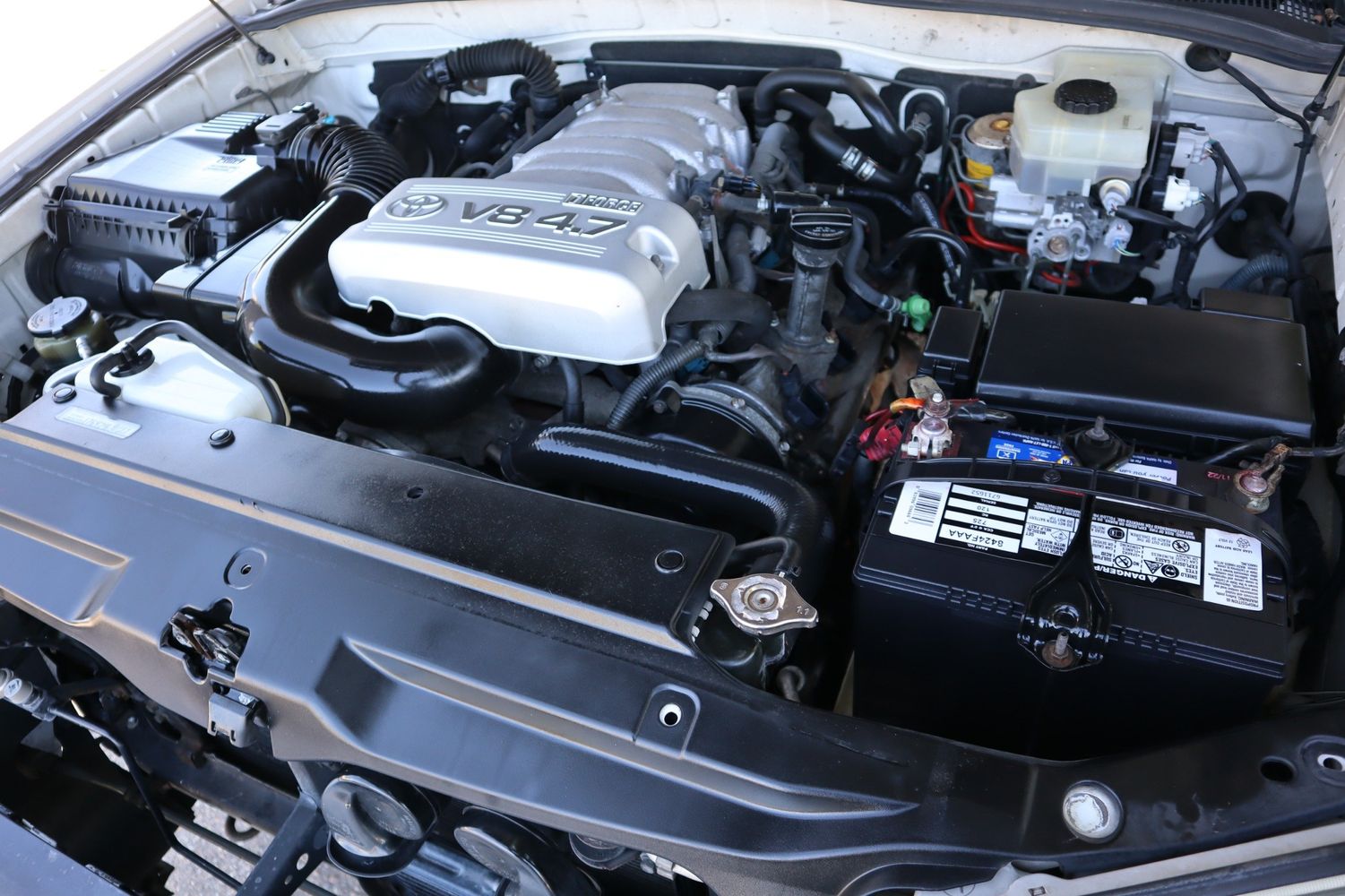 2004 Toyota 4Runner SR5 | Victory Motors of Colorado