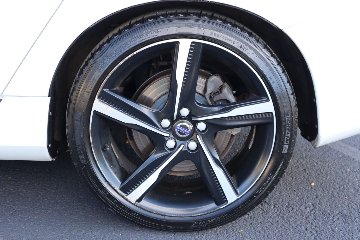 2016 Volvo V60 T6 Drive-E R-Design | Victory Motors of Colorado