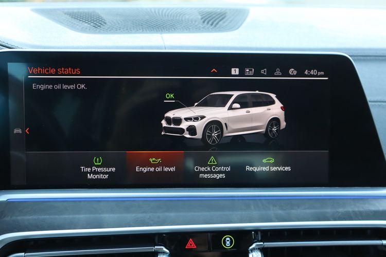 2022 BMW X5 xDrive40i | Victory Motors of Colorado