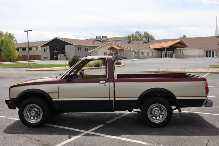 1987 Isuzu Pickup Base | Victory Motors of Colorado